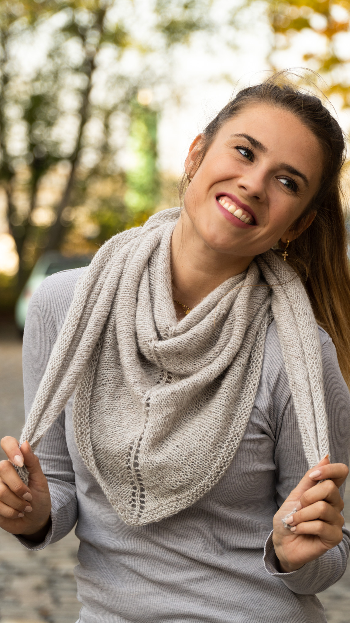 Kostenlose Anleitung: Edles Dreieckstuch stricken - judithjelena.com